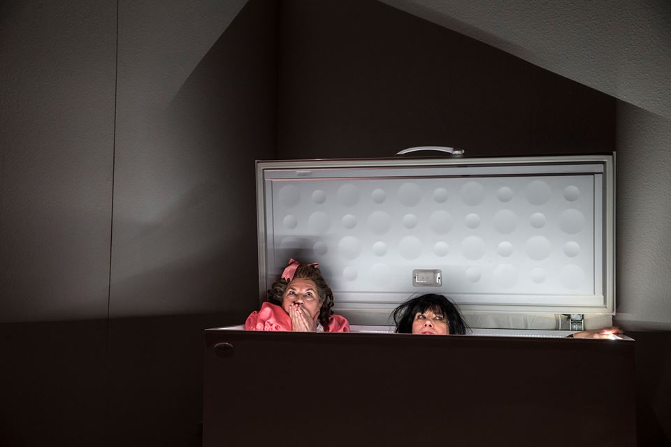 Anmeldelse: Dukkelise - Scenekanten